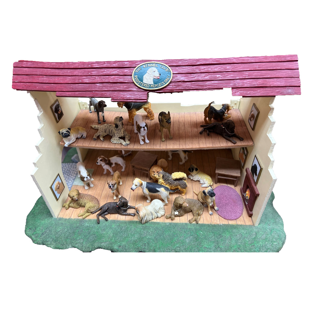 Kennel Club Dog House Display/POP – Natures Window