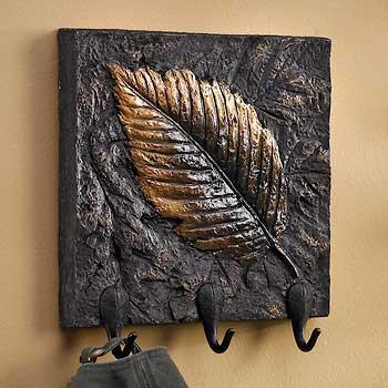 Elm Leaf Plaque with Hooks – Natures Window